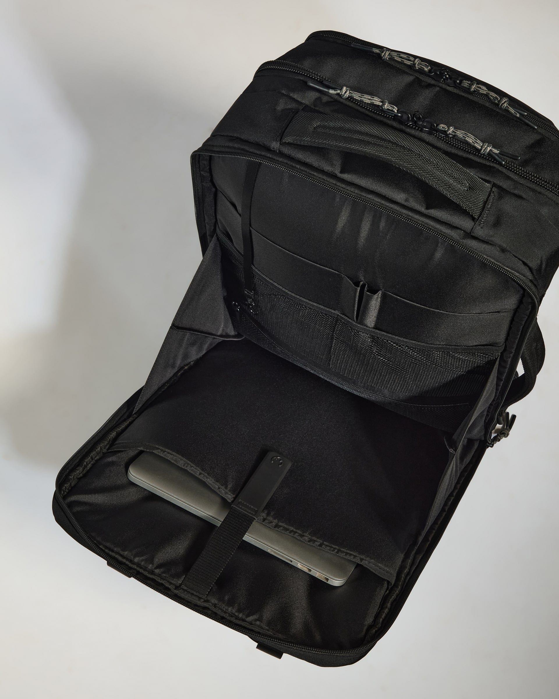 Discovery 45L Backpack in Black | Rucksacks & Travel Bags – Antler UK