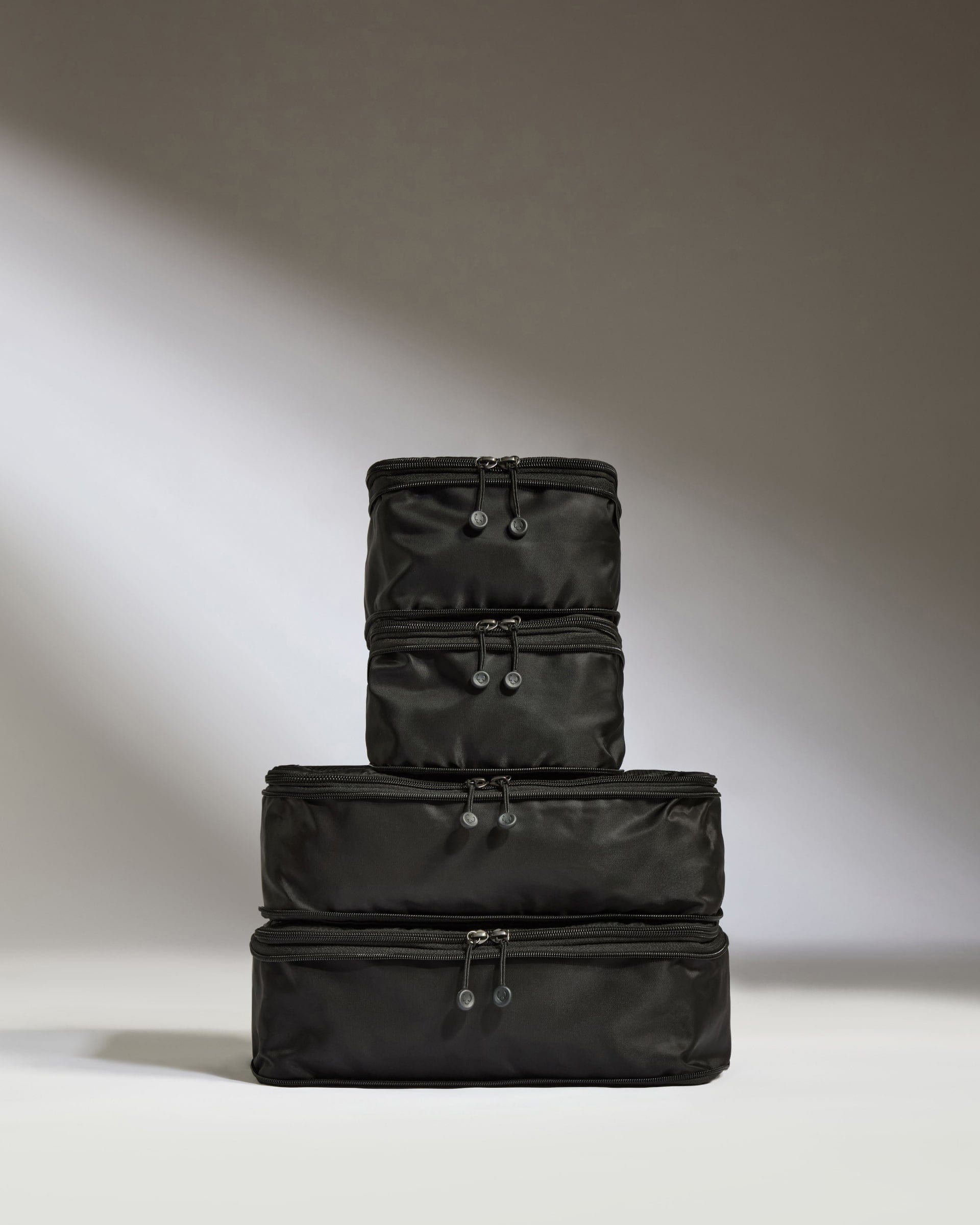 Packing Cubes in Black Set of 4 » Travel Accessories » Packing ...